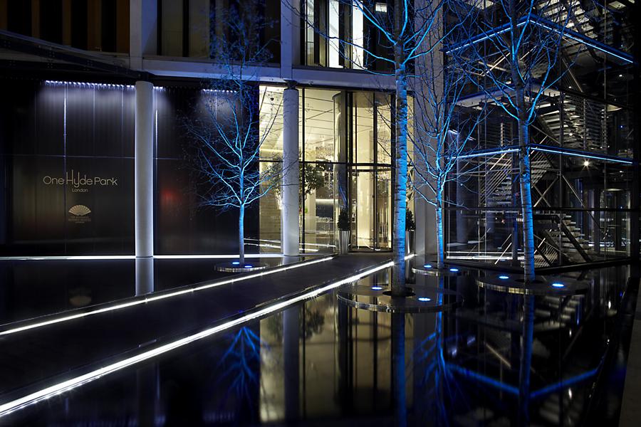residences-london-entrance-1 – Icon Private Residences